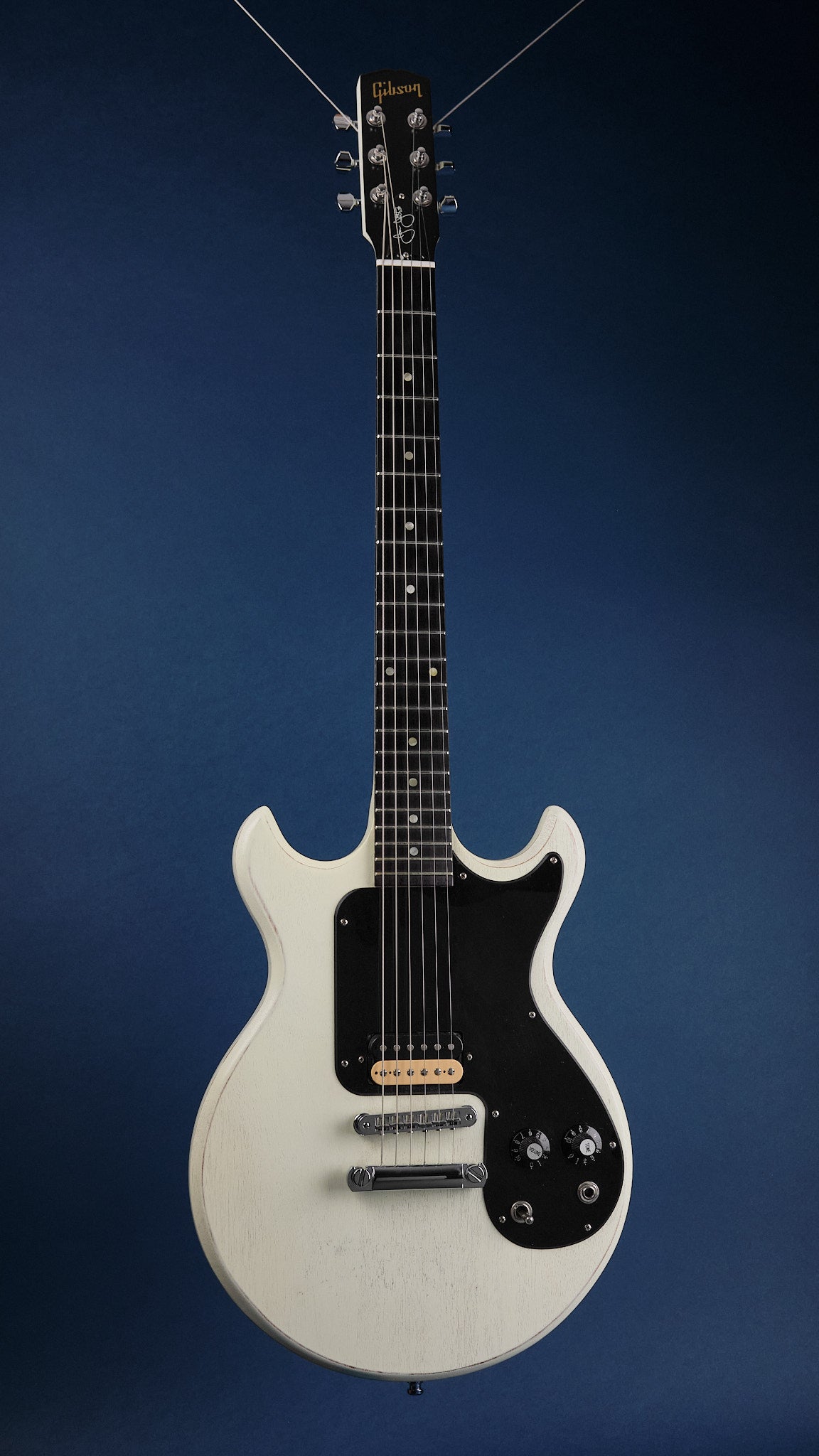 2008 Gibson Joan Jett Melody Maker Worn White Replay Guitars 2008 Gibson Joan Jett Melody Maker Worn White Replay Guitars